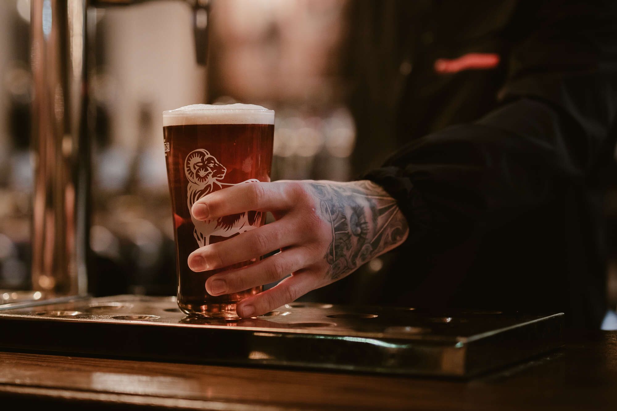 Pub & Restaurant in Kingston | Spring Grove | Young's Pubs