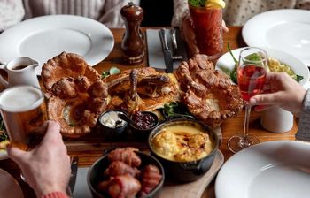 Food & Drink at The Spring Grove Pub, Kingston | View Our Menus